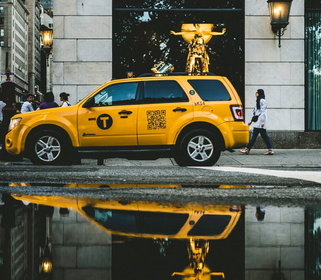 Top 5 ideas publicitarias en taxi: un viaje a la creatividad - Advertaxi